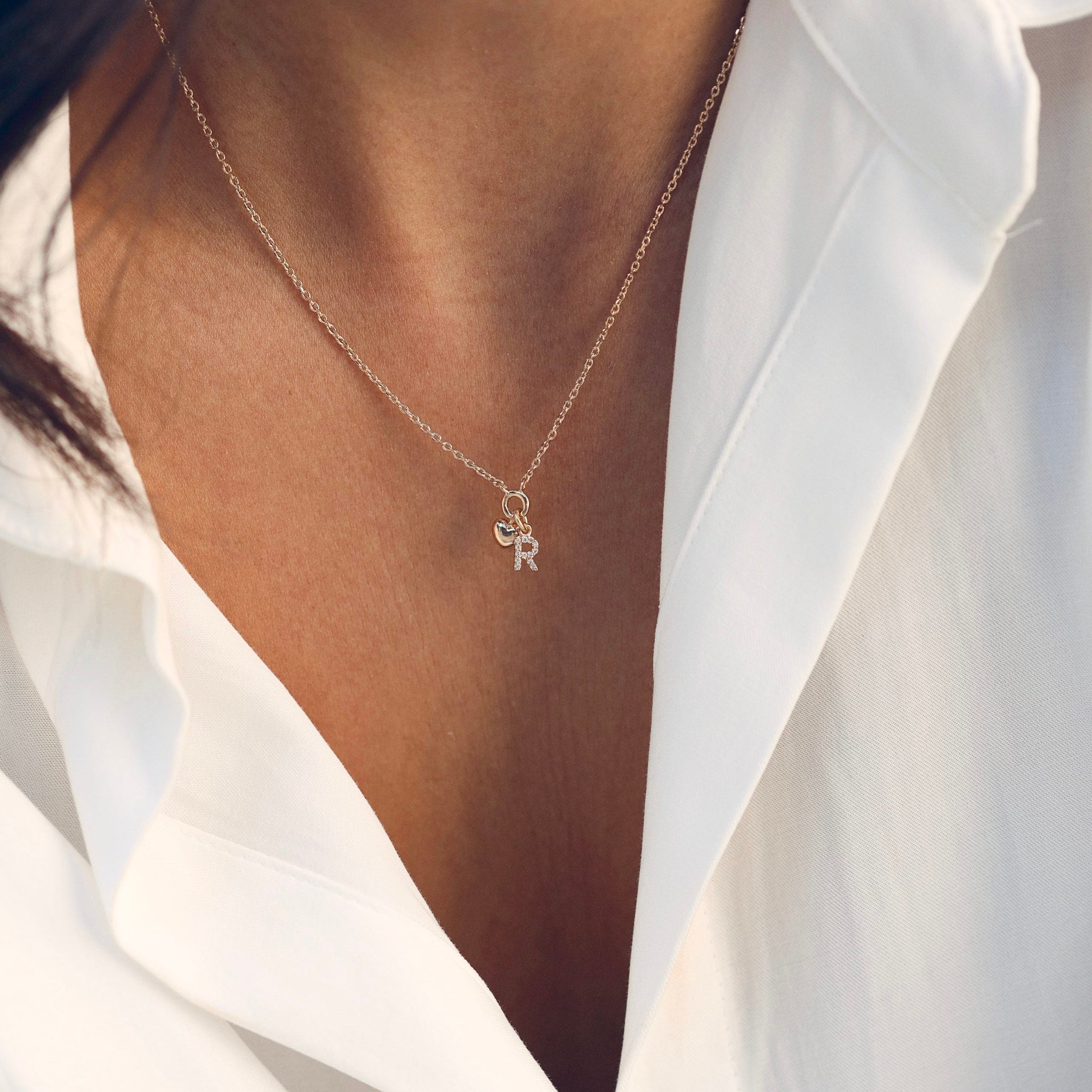 Collier personnalisable initiales et charms doré Kelly – CHLOE ROSE